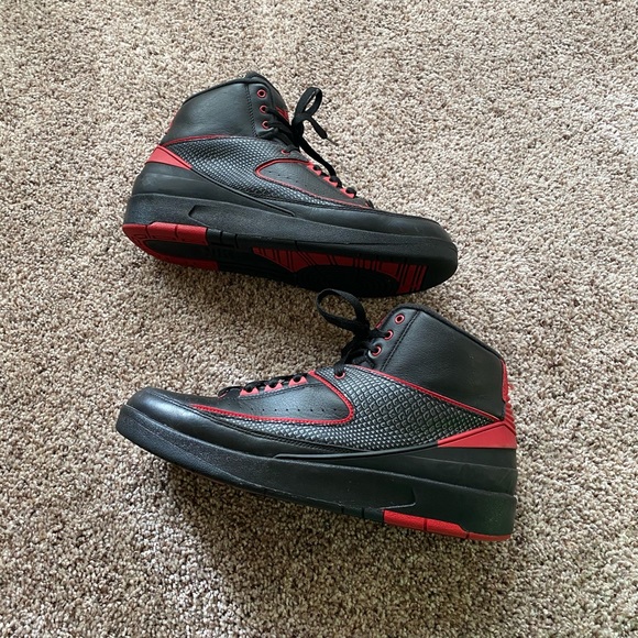 Jordan | Shoes | Air Jordan 2 Bred | Poshmark